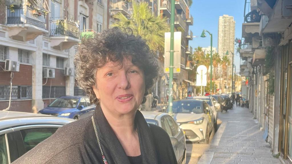 Secular Israelis fed up with politics, war think about heading abroad ...