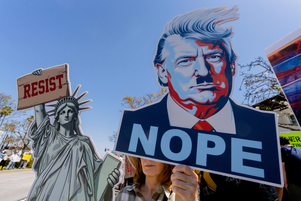 Terrence Petty – The Forward