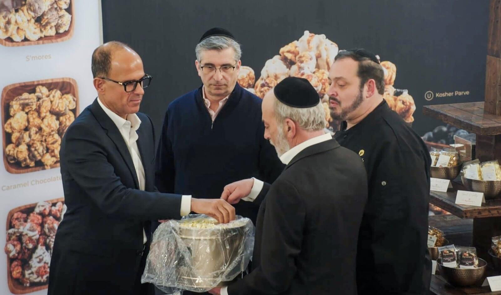 ‘The Fixer’ featured an Orthodox rabbi helping a popcorn company – The ...