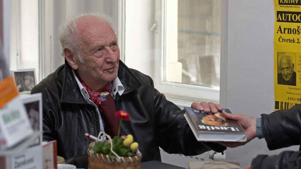 The Holocaust survivor novelist you must read in 2026 – The Forward