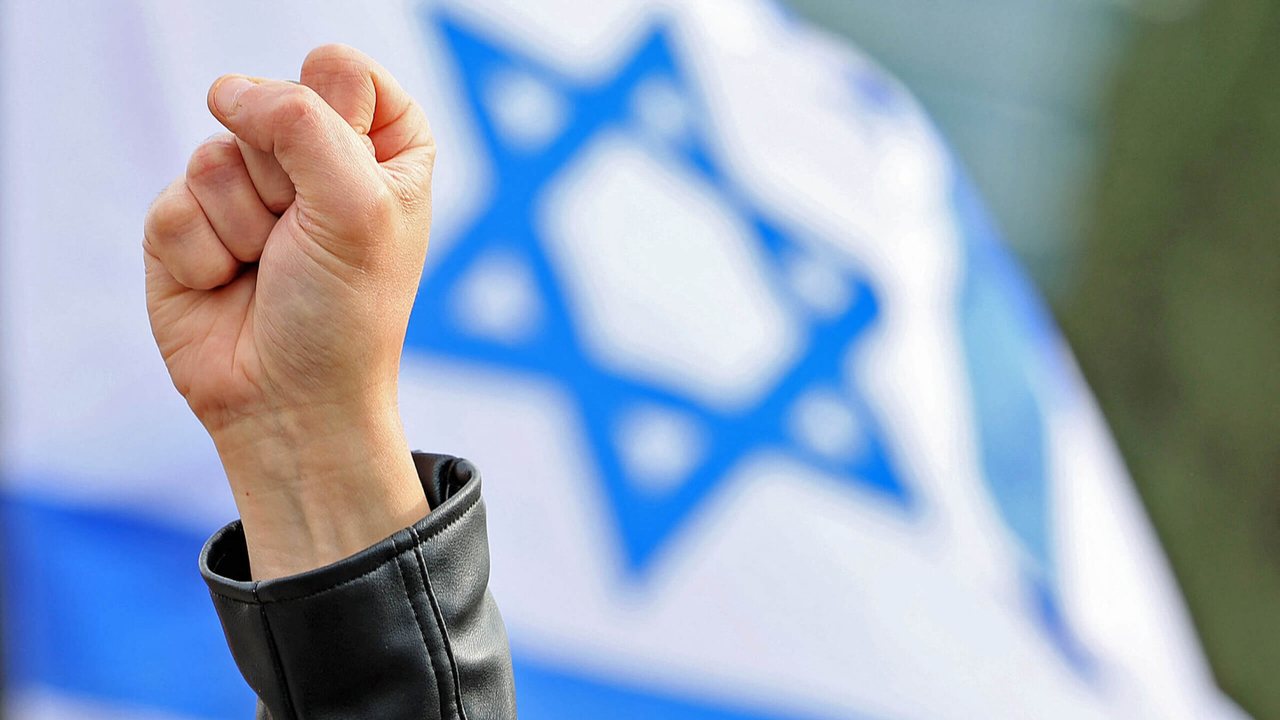 On Israel’s 75th Independence Day, its flag has taken on new meaning as ...
