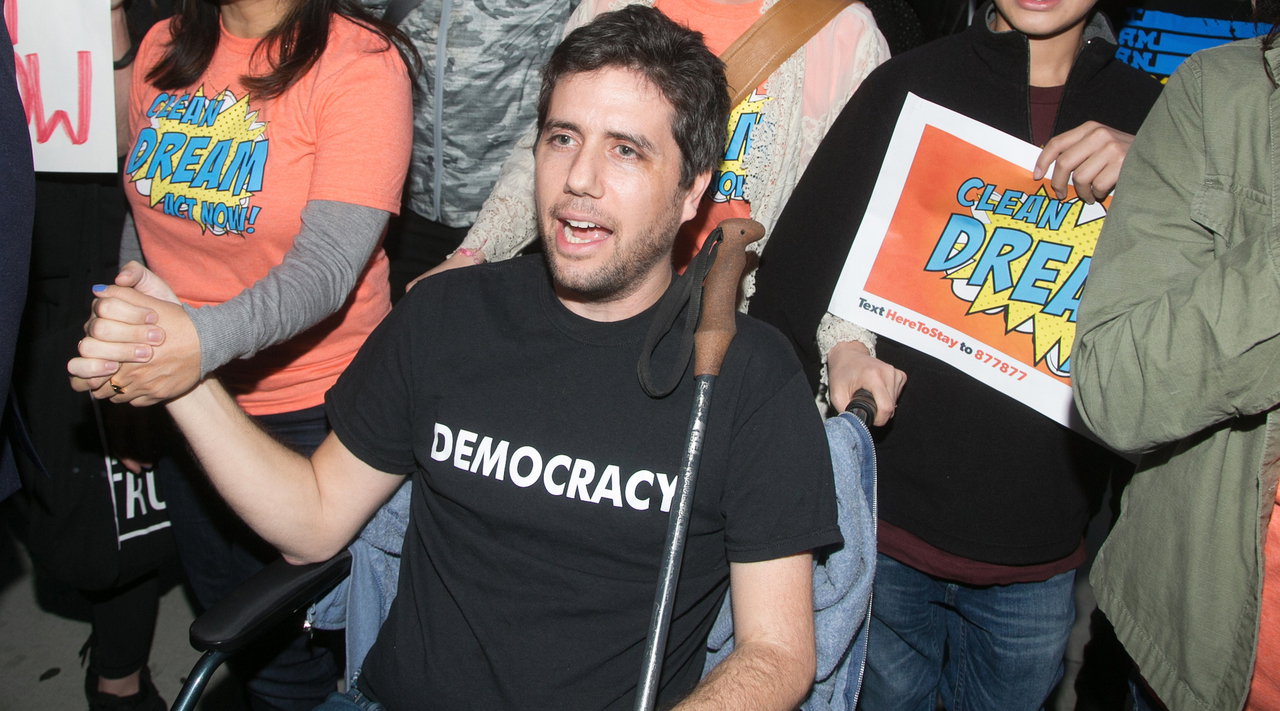 Healthcare activist Ady Barkan dies at 39 – The Forward