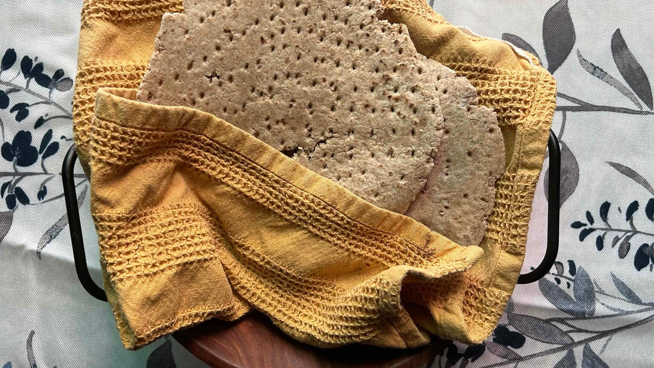 No, your matzo doesn’t need to be drier than the Sinai Desert – The Forward