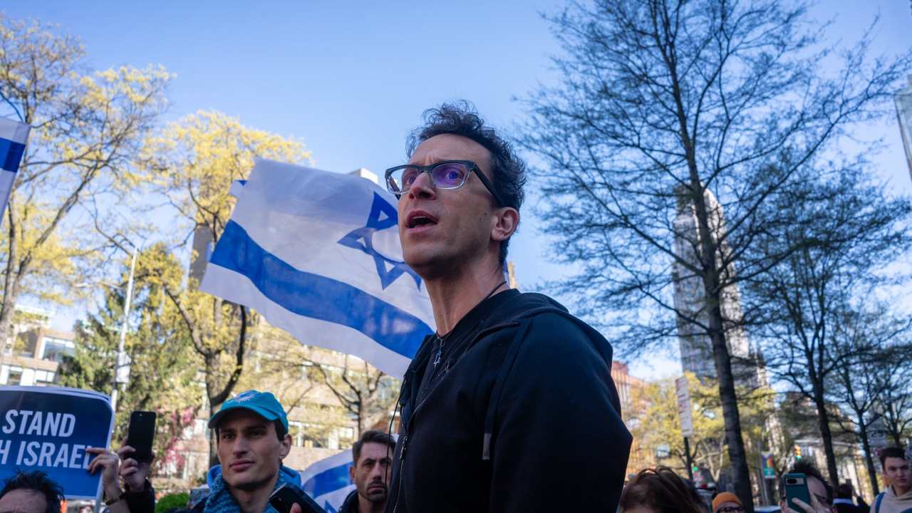 Shai Davidai, outspoken Israeli Columbia professor, barred from campus ...