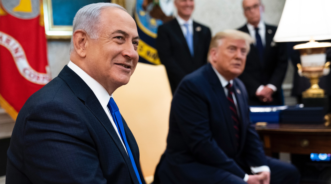 Reversing Biden’s pause, Trump to deliver 2,000-pound bombs to Israel ...