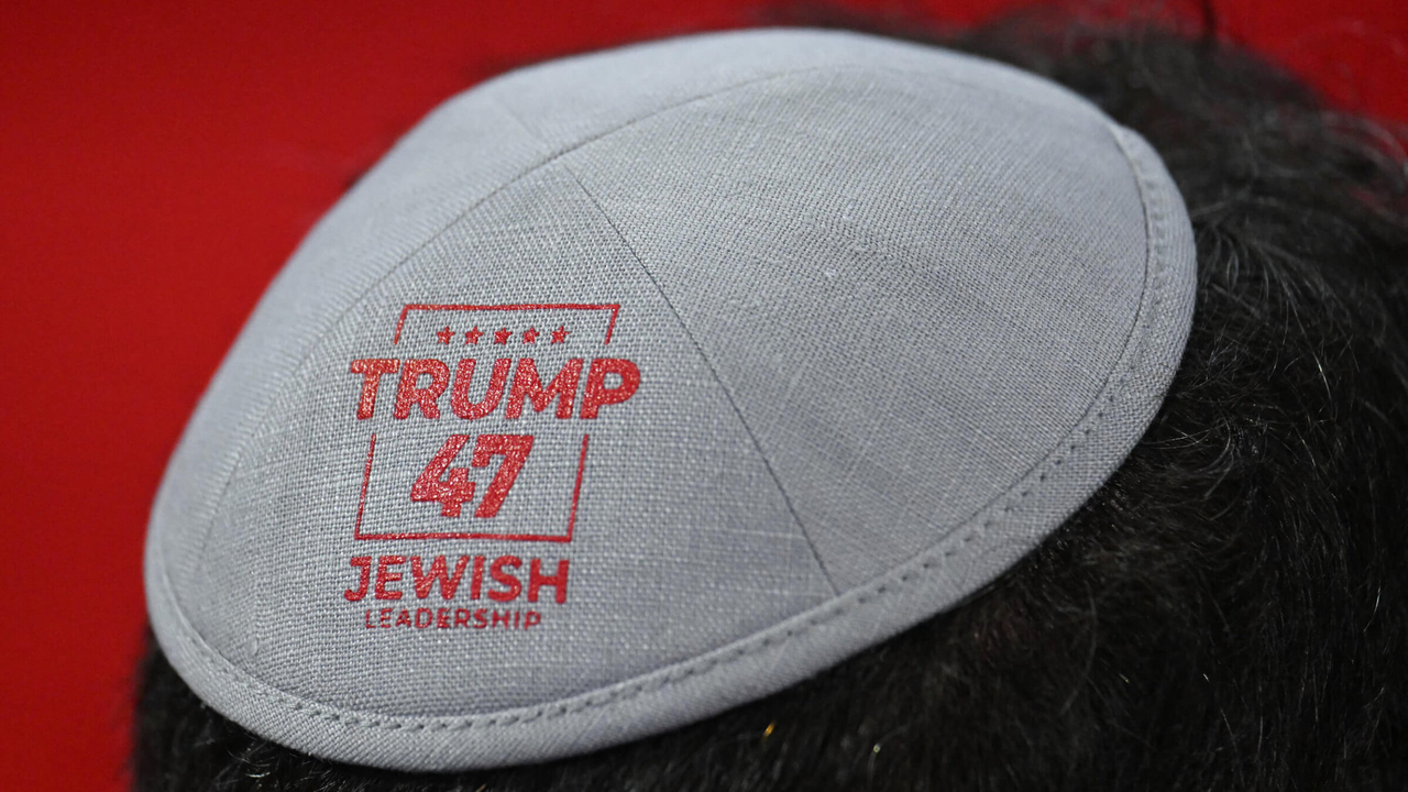 Trump's Israel record is still winning over Orthodox Jewish voters ...
