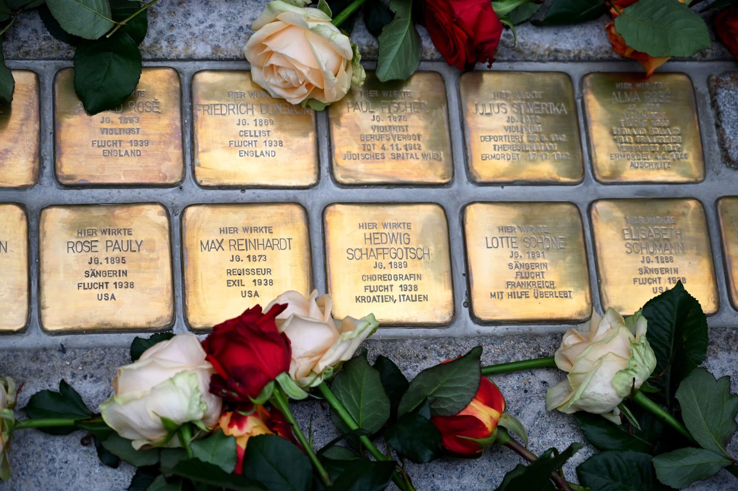 England to get first Holocaust ‘stumbling stone’ memorial – The Forward