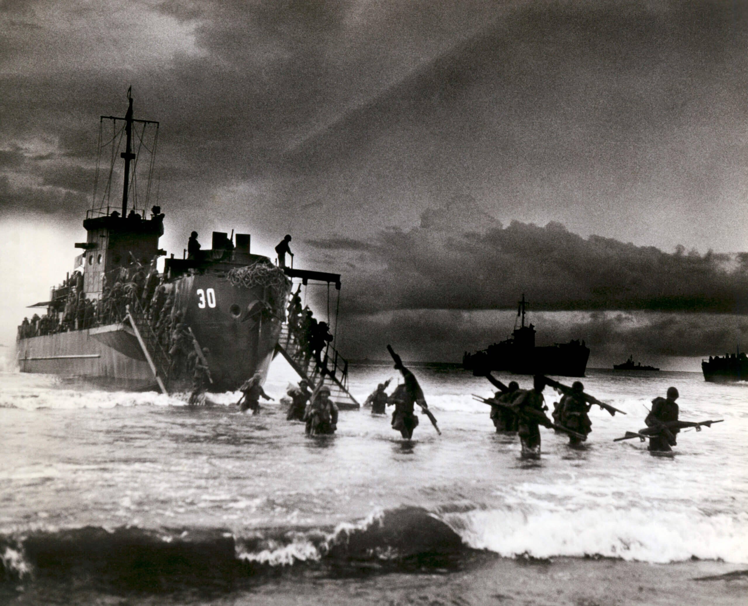 My dad stormed Normandy on D-Day — and relived the fight against Nazis ...