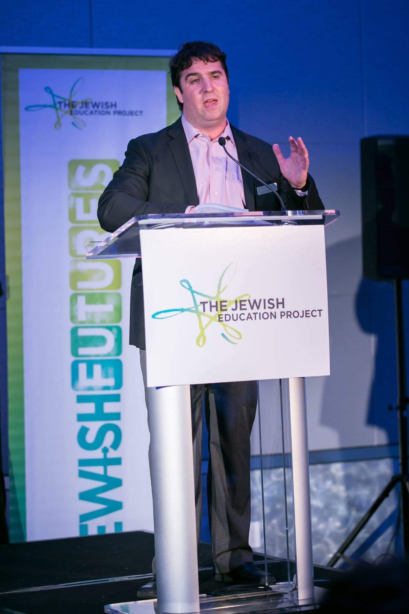 How the Jewish establishment helps fund Hasidic yeshivas – The Forward