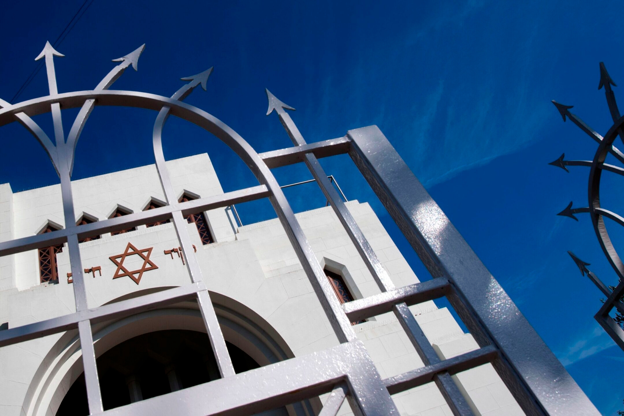 Portuguese court loosens rules for rabbi charged in Roman Abramovich ...