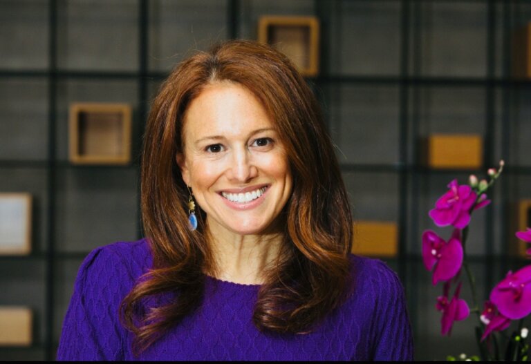 Halie Soifer – The Forward