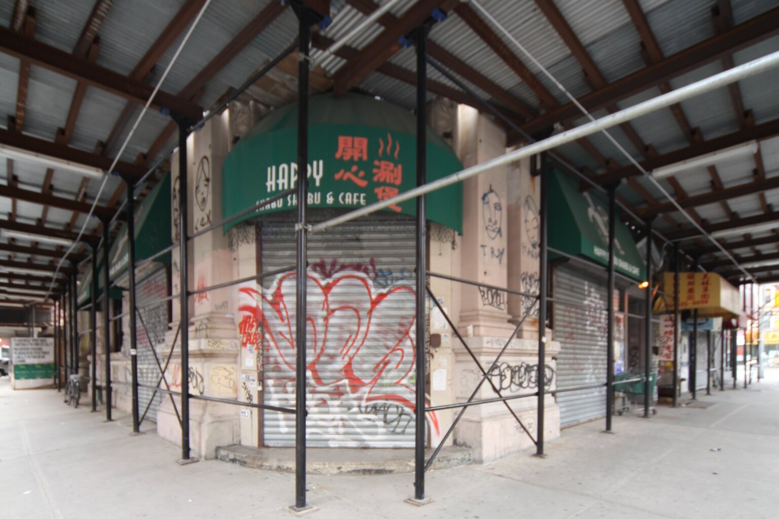 Behind the swankiest new hotel on the Lower East Side, a swanky Jewish ...