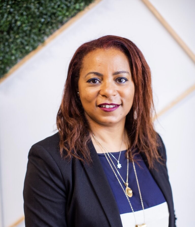 Michal Avera Samuel – The Forward