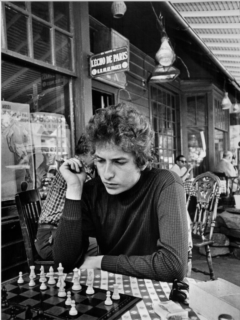 He captured a side of Bob Dylan that hadn't been seen before – The Forward
