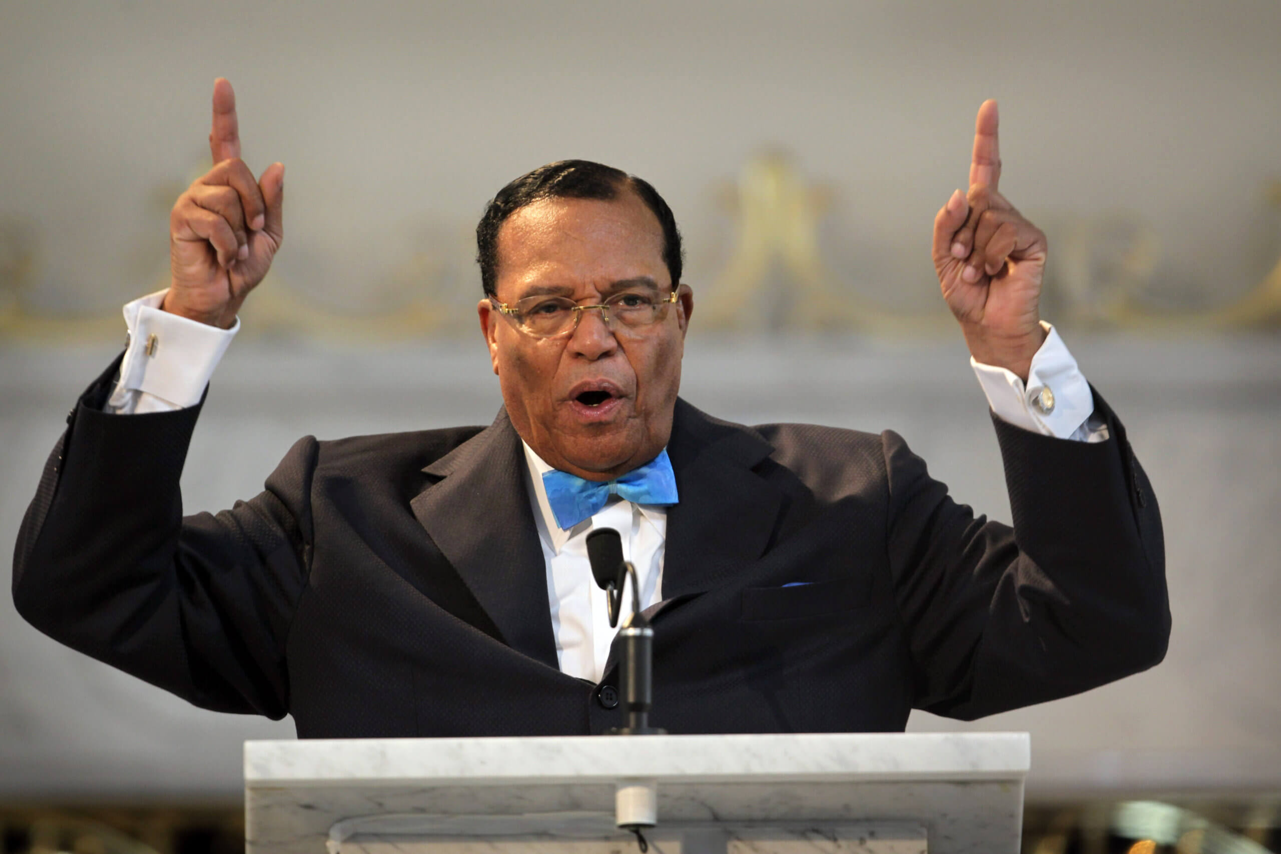 Jewish groups ask Ticketmaster to drop Farrakhan – The Forward