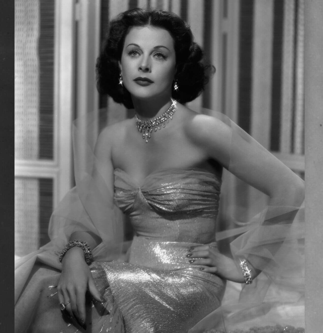 Luxury store in Vienna named for Jewish actress Hedy Lamarr – The Forward