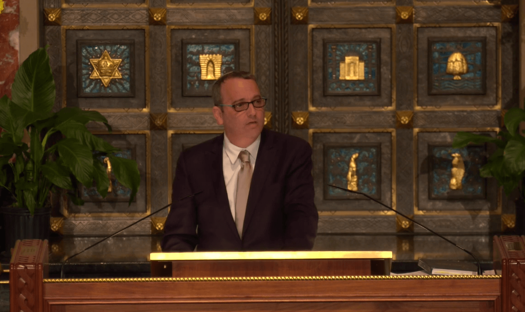 Israeli rabbi urges U.S. Jews to speak out on Israel – The Forward