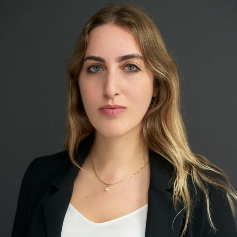 Sarah Teich – The Forward