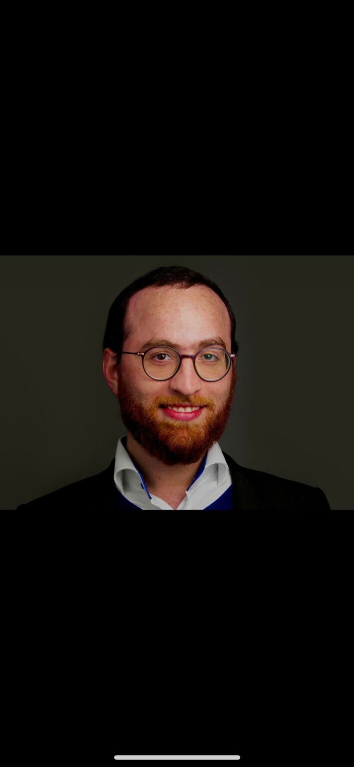 'So many broken hearts': Remembering Michoel Schnitzler, father of ...