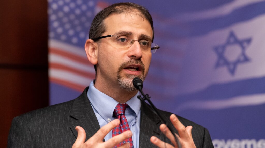 Shapiro tapped as Abraham Accords envoy – The Forward