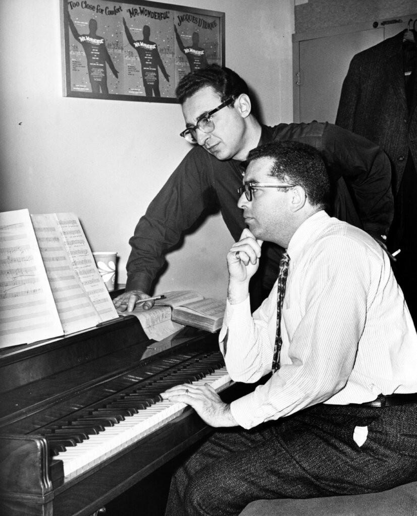 ‘Fiddler on the Roof’ lyricist Sheldon Harnick dies at 99 – The Forward