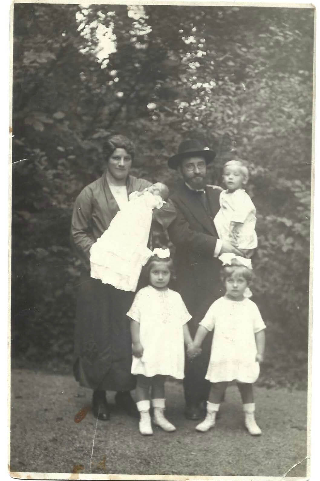 At Israel's national library, a plan to plumb Nazi-looted books – The ...