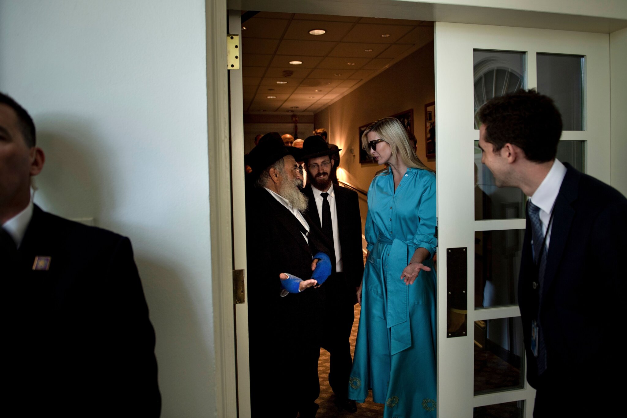 New twist in ugly Chabad of Poway saga: Spy gear – The Forward