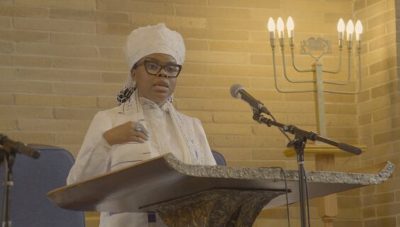 For 'Rabbi On The Block,' the street is her pulpit – The Forward