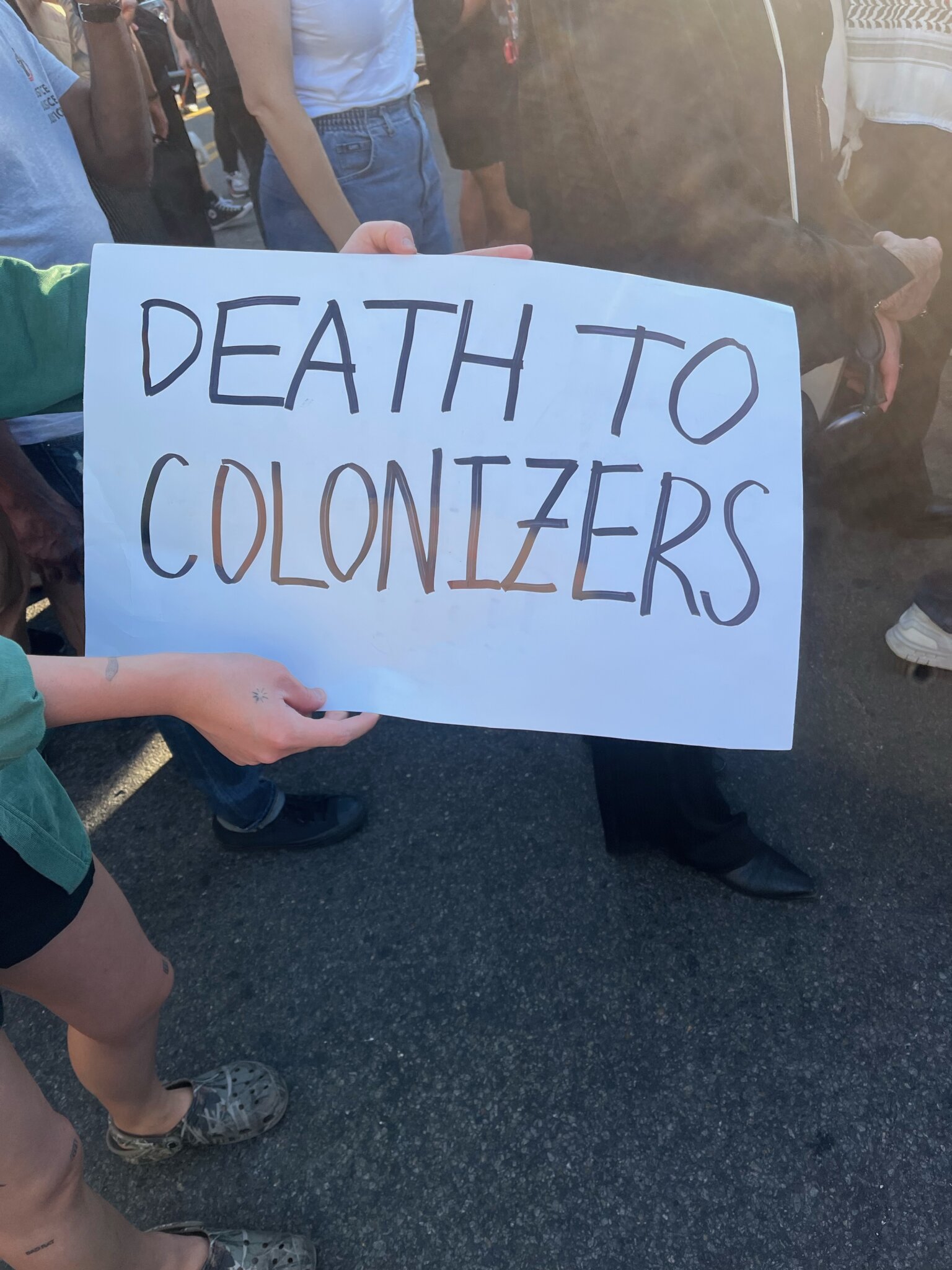'Do you condemn Hamas?' Fair question or smear tactic? – The Forward