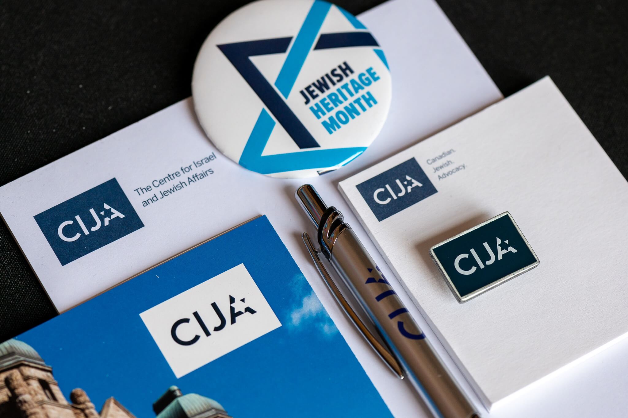 CIJA's Israel director David Weinberg hit over newspaper columns – The Forward
