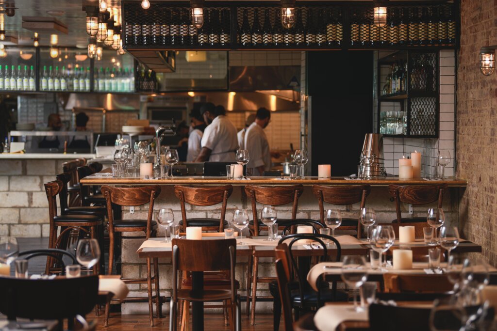 In the face of rising antisemitism, a new kosher restaurant in NYC ...