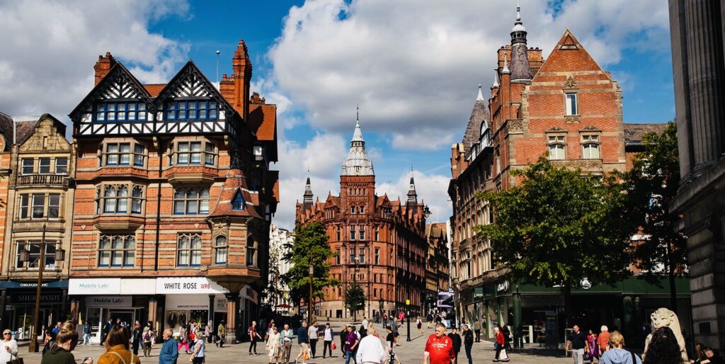 First Jewish sheriff of Nottingham, office of Robin Hood fame, is sworn ...