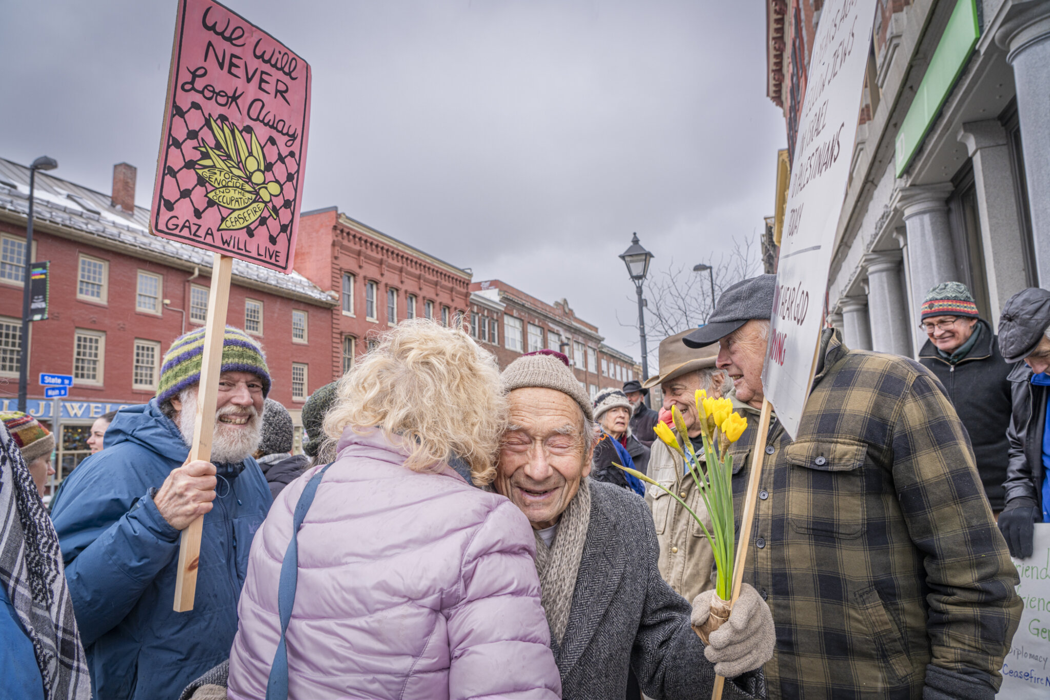 100-year-old Jewish activist Jules Rabin speaks out about Gaza – The ...