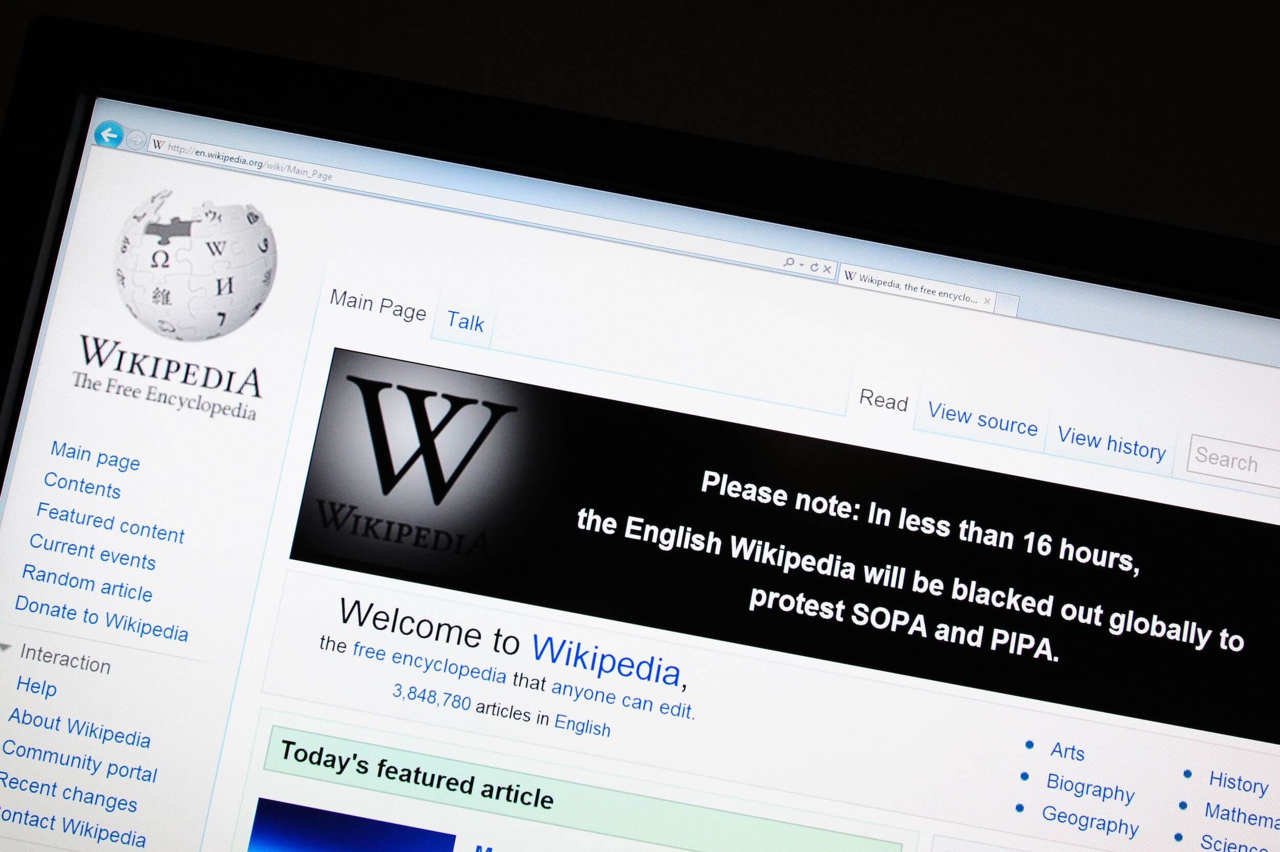 Jonathan Greenblatt lashes out against Wikipedia 'ban' – The Forward