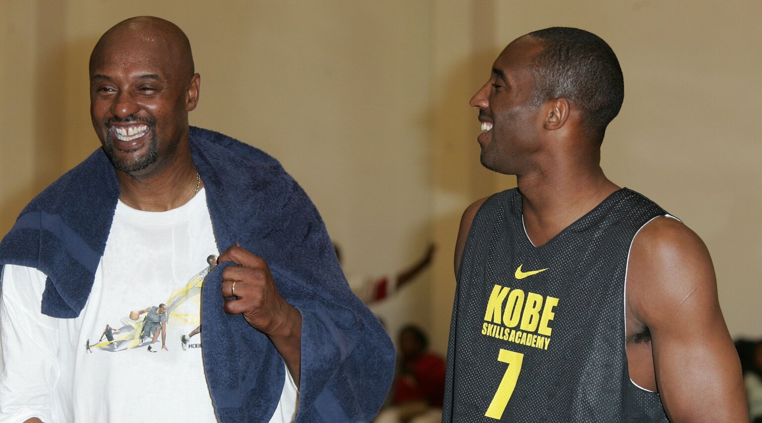 Kobe Bryant’s late father Joe once coached a Jewish day school’s girls ...