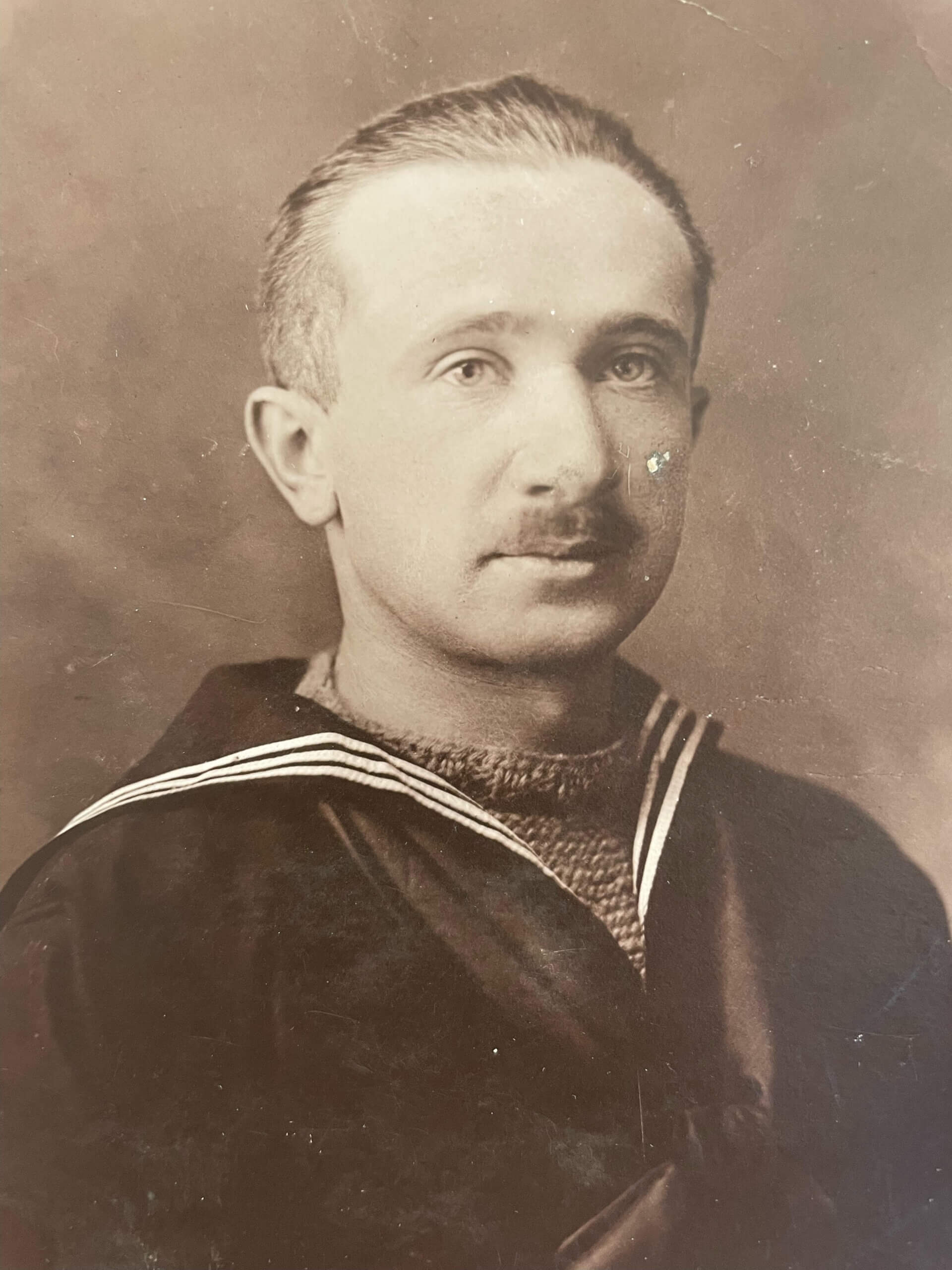 For playwright Antonia Cruz-Kent, theater is a birthright – The Forward