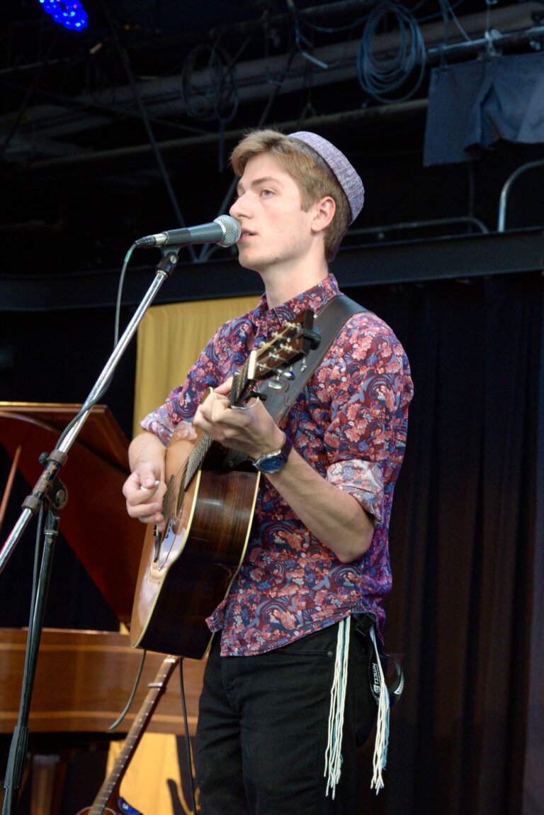 Jacob's Ladder is reinventing American Jewish bluegrass music – The Forward