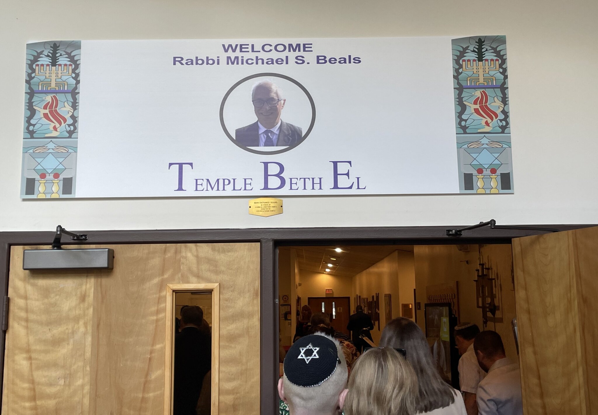 Biden and his rabbi were both set to retire. But one has opted for a ...