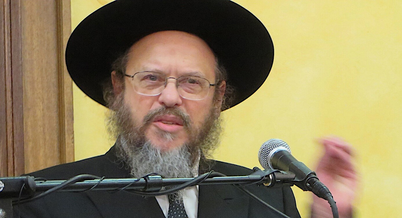 VIDEO: Funeral for respected Rabbi Avrohom Ausband z”l was conducted in ...