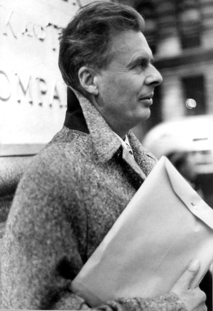 How Neil Postman's 1984 work anticipated our post-literate age – The ...