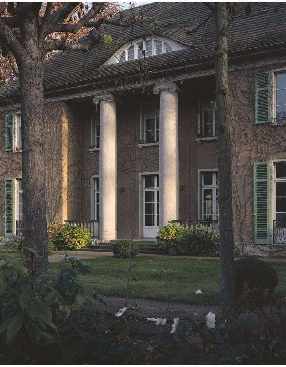 For Europe's Jews, owning a grand home symbolized equality – The Forward
