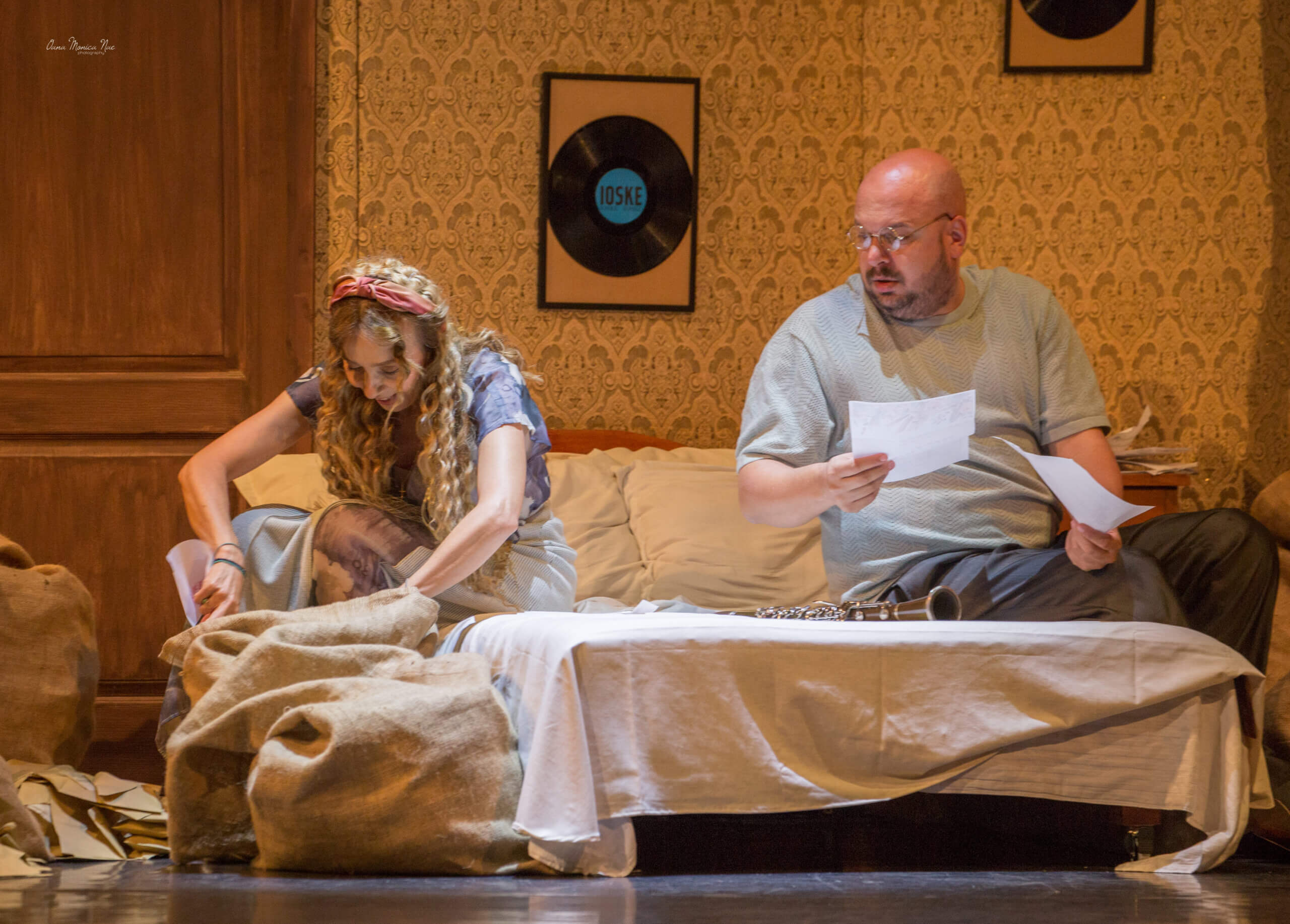 Project supporting plays in minority languages stages a Yiddish show ...