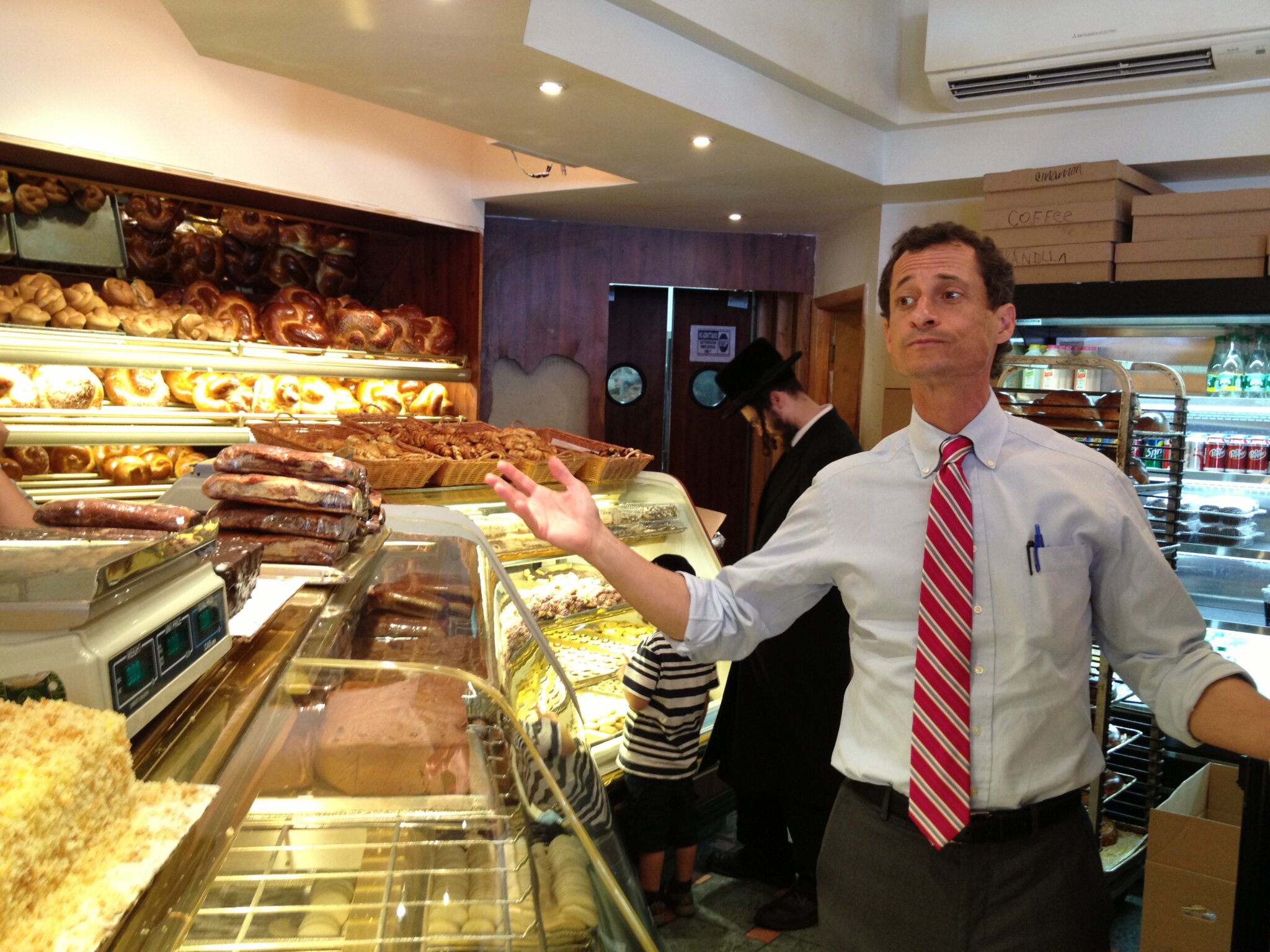 Anthony Weiner, Jewish Democrat, may run for City Council – The Forward