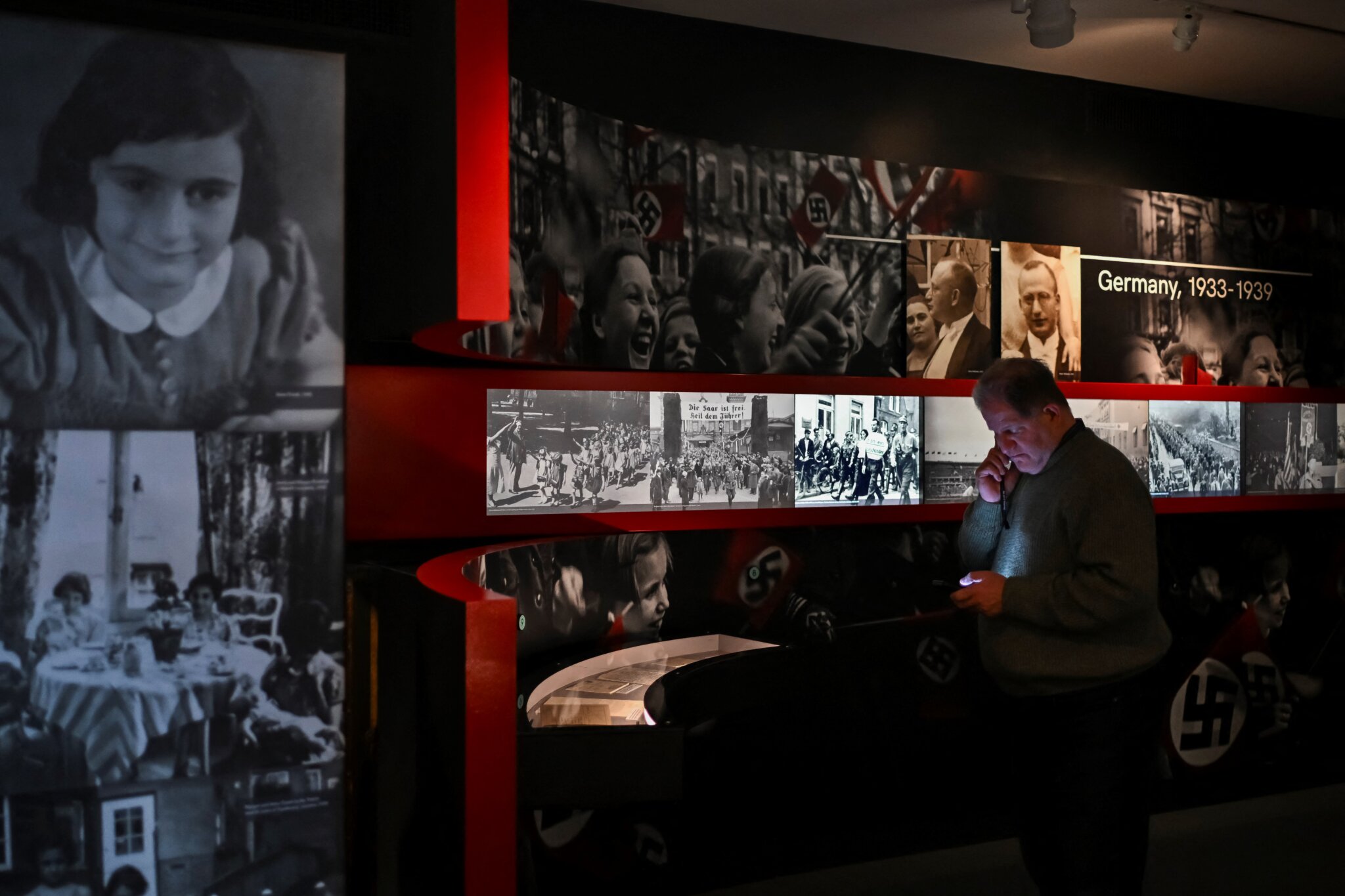 In a place Anne Frank never saw, a recreation of her 'Secret Annex ...