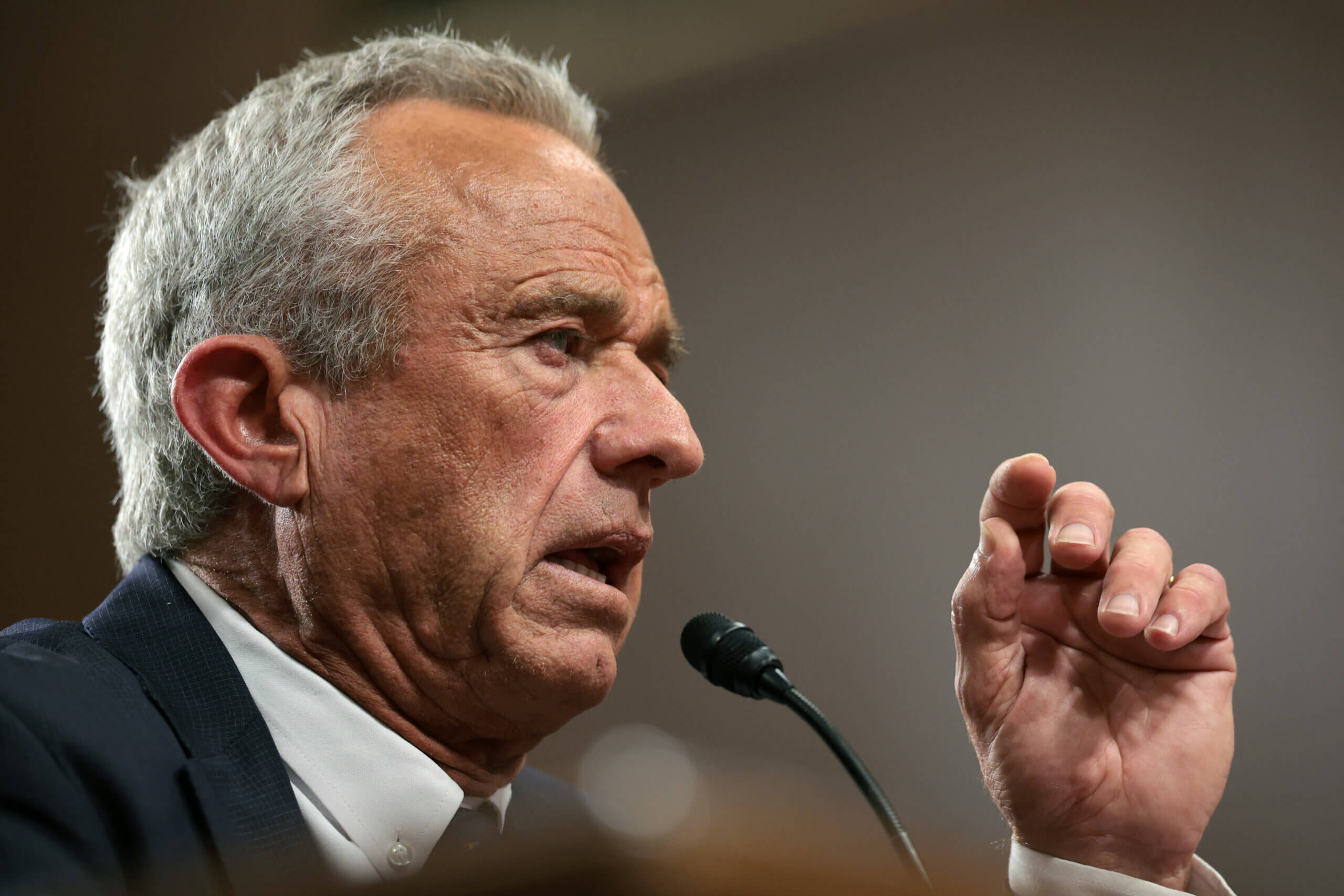 RFK Jr. denies CDC 'Nazi death camps' comment in hearing – The Forward