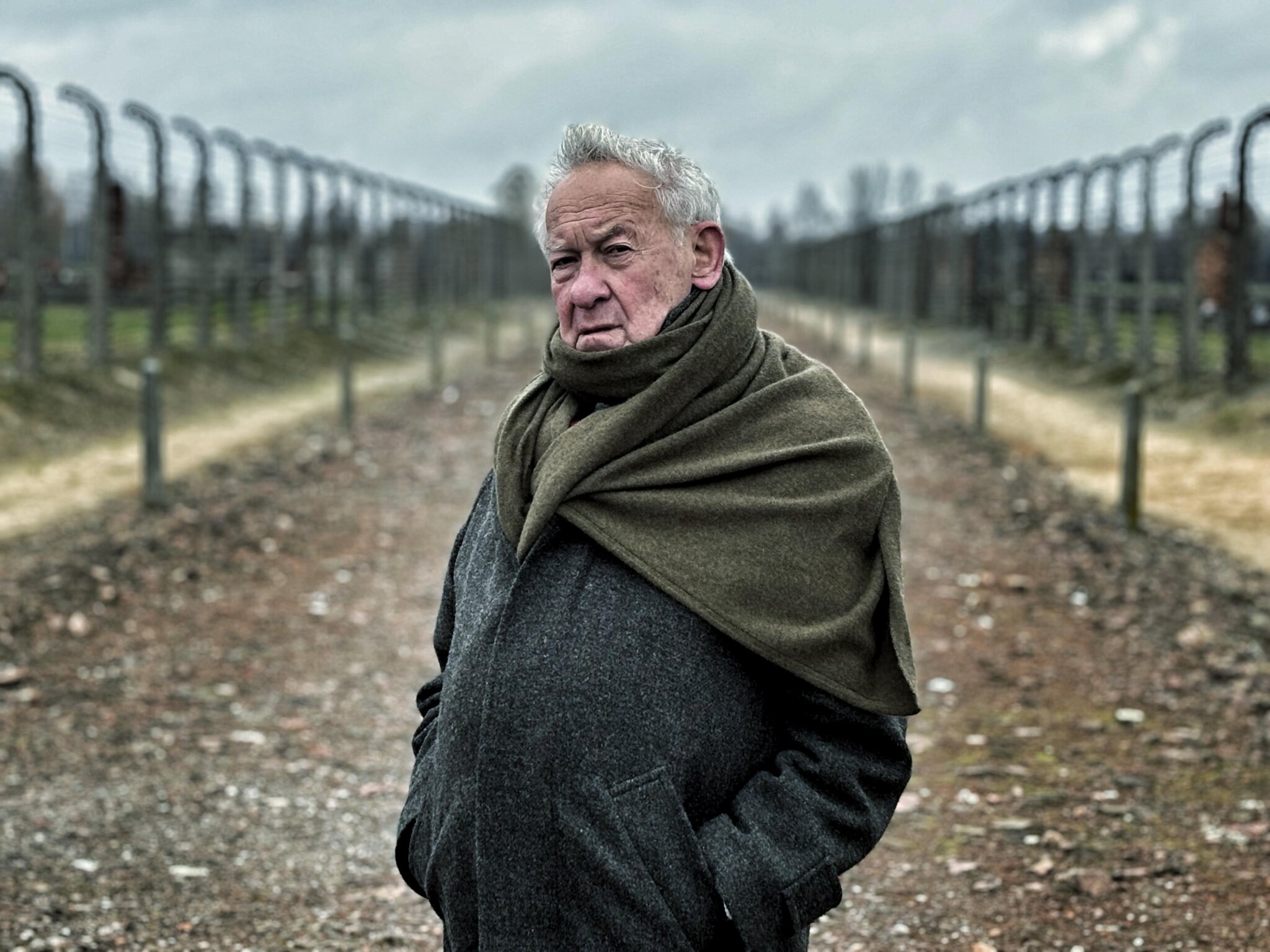 80 years on, Simon Schama is finally ready to confront Auschwitz – The ...