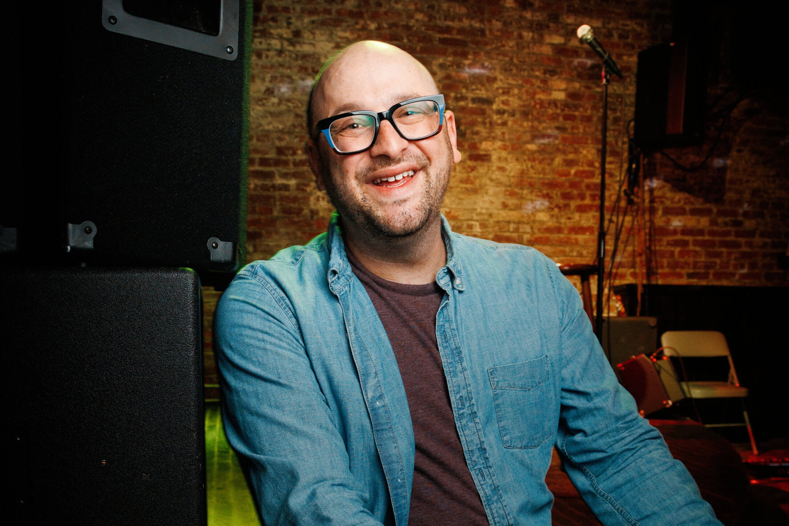 Josh Gondelman: Humor Inteligente y Sin Vulgaridades - Notiulti