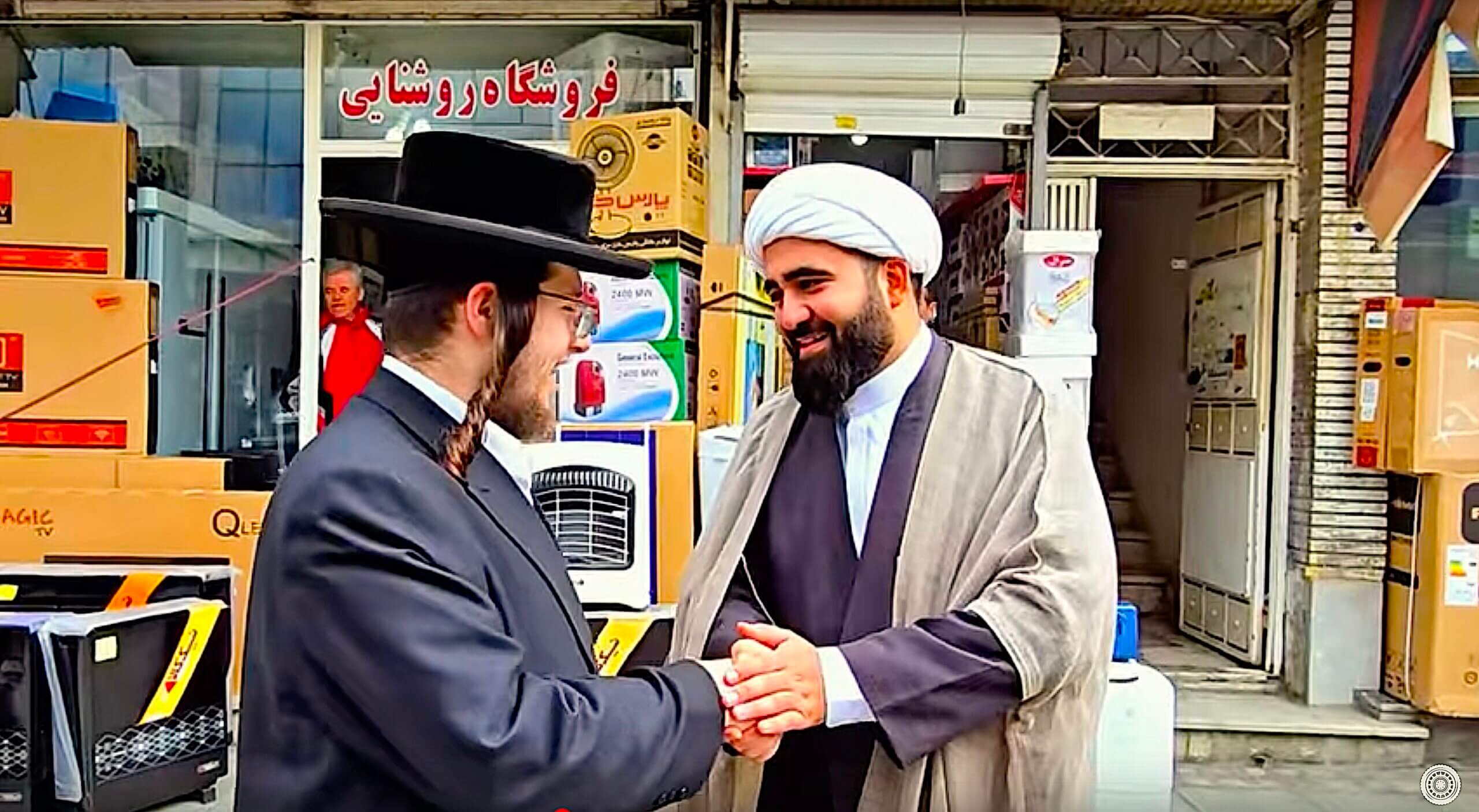 VIDEO: Hasidic Jew’s trip to Iran to find Queen Esther’s tomb – The Forward
