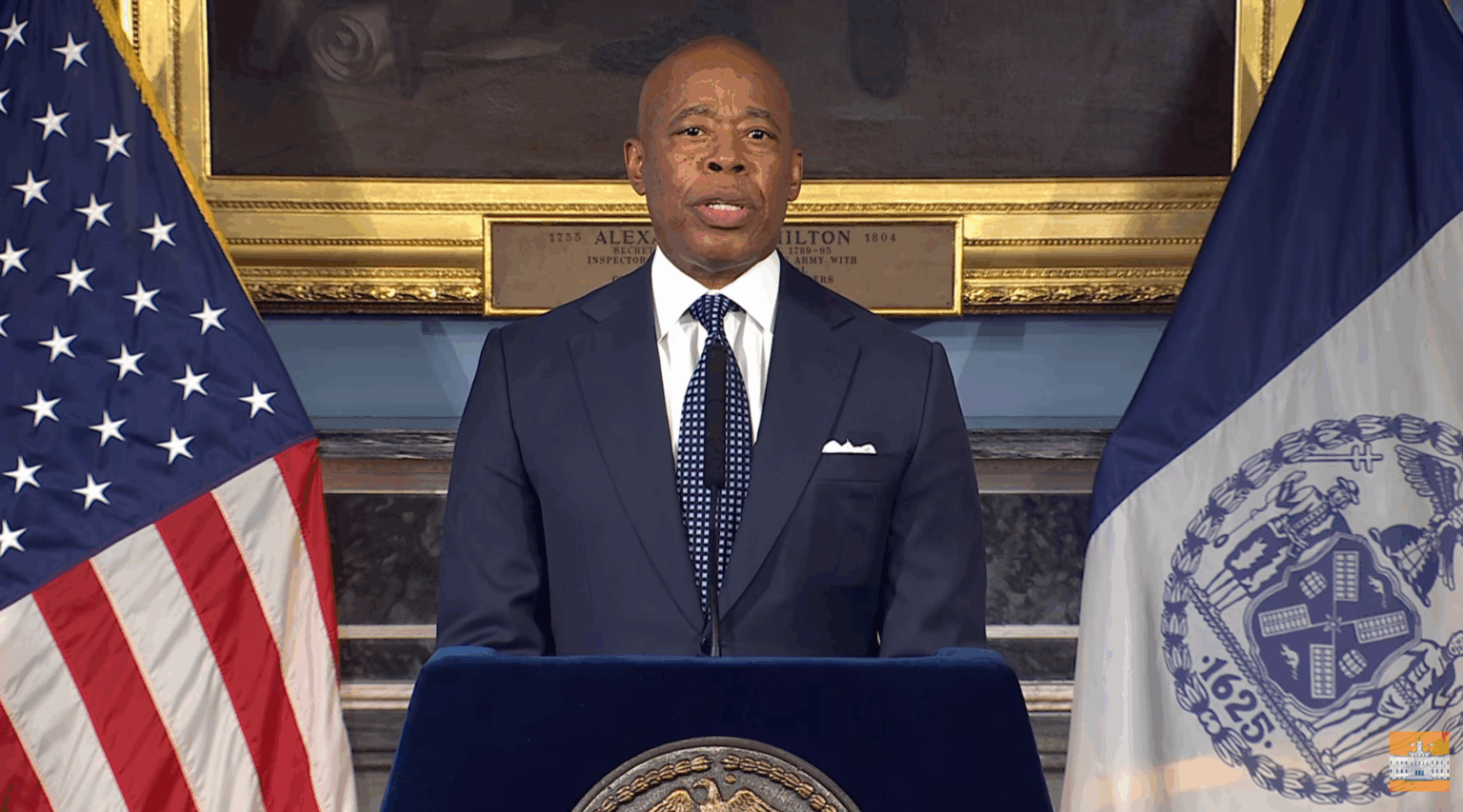 Why Eric Adams stayed popular with Jewish New Yorkers – The Forward