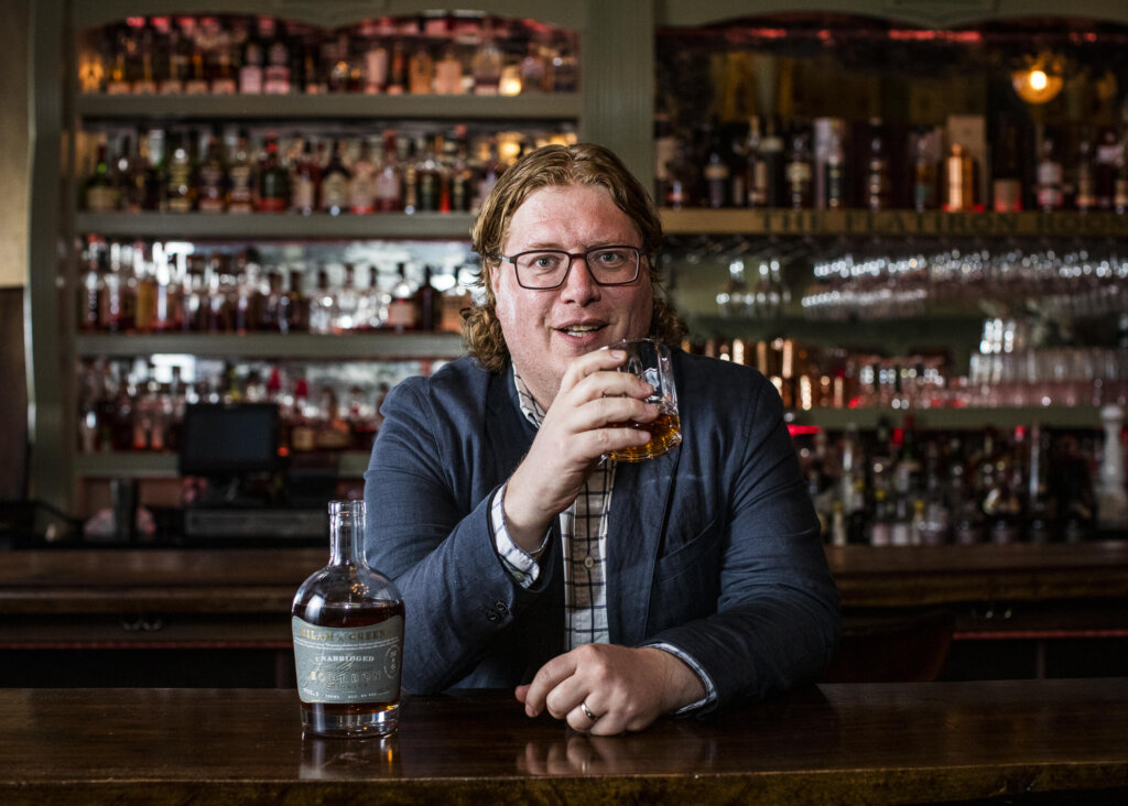 Why the history of whisky is a lot more Jewish than you think – The Forward